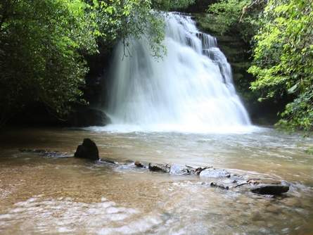 Photographer promotes waterfall conservation - Conserving Carolina